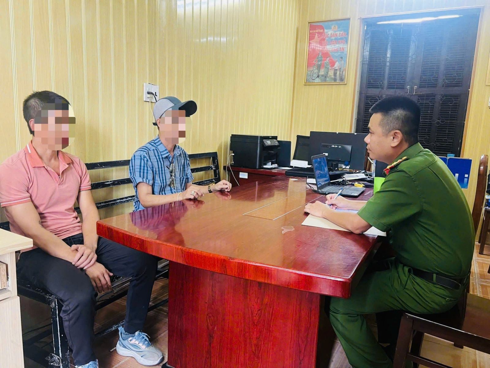 Công an xã Nguyễn Du đạt nhiều kết quả nổi bật trong công tác phòng, chống tội phạm và vi phạm ...